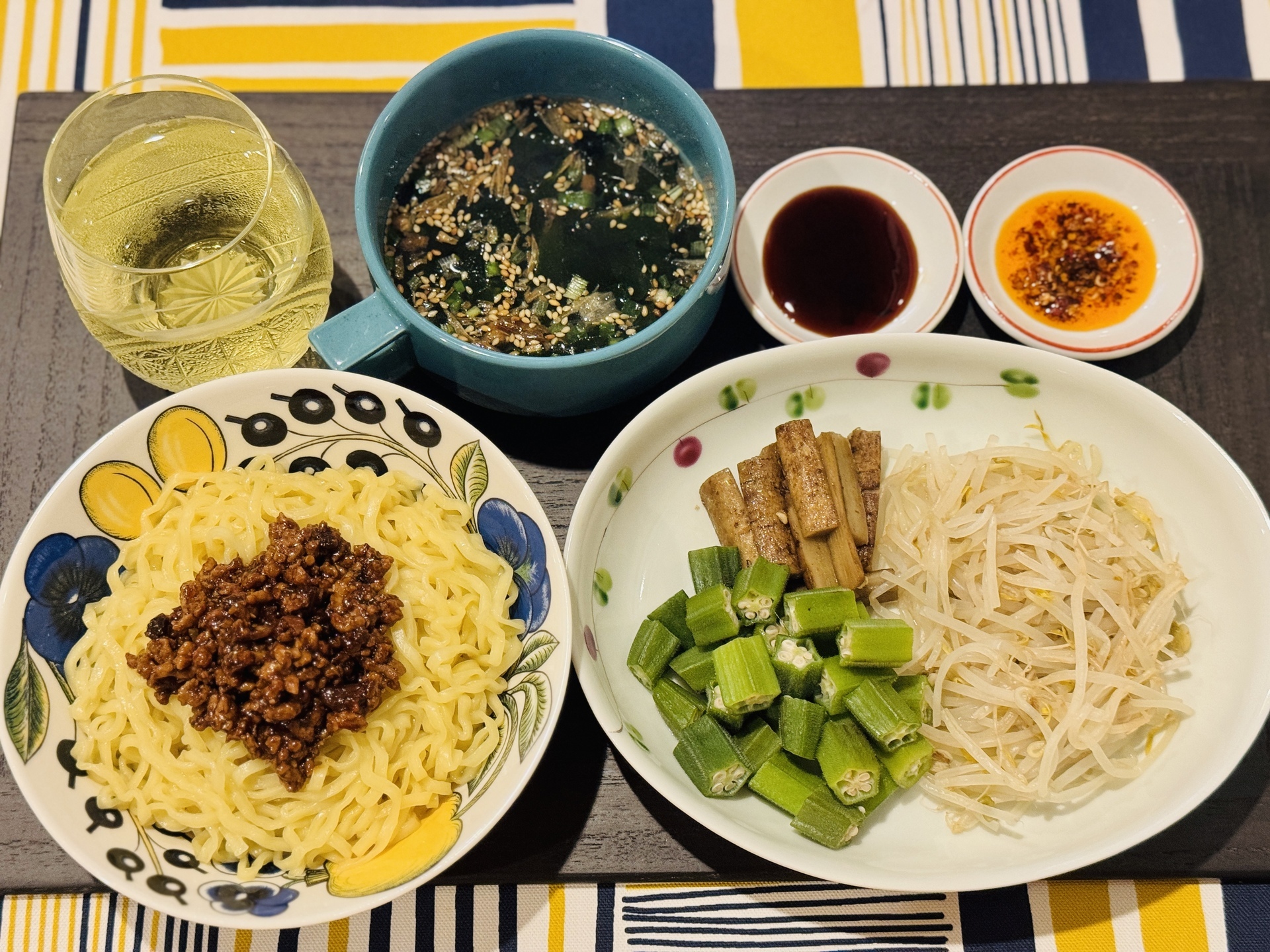 徒然日記20240826/🇹🇼【台湾202407/解禁後7度目】[ep14] 台南散策（その1）ひたすら歩く 連得堂餅家〜成功路・康樂街〜泉元商店〜神農街・水仙宮市場〜吉田萬屋〜三越台南西門新 ...